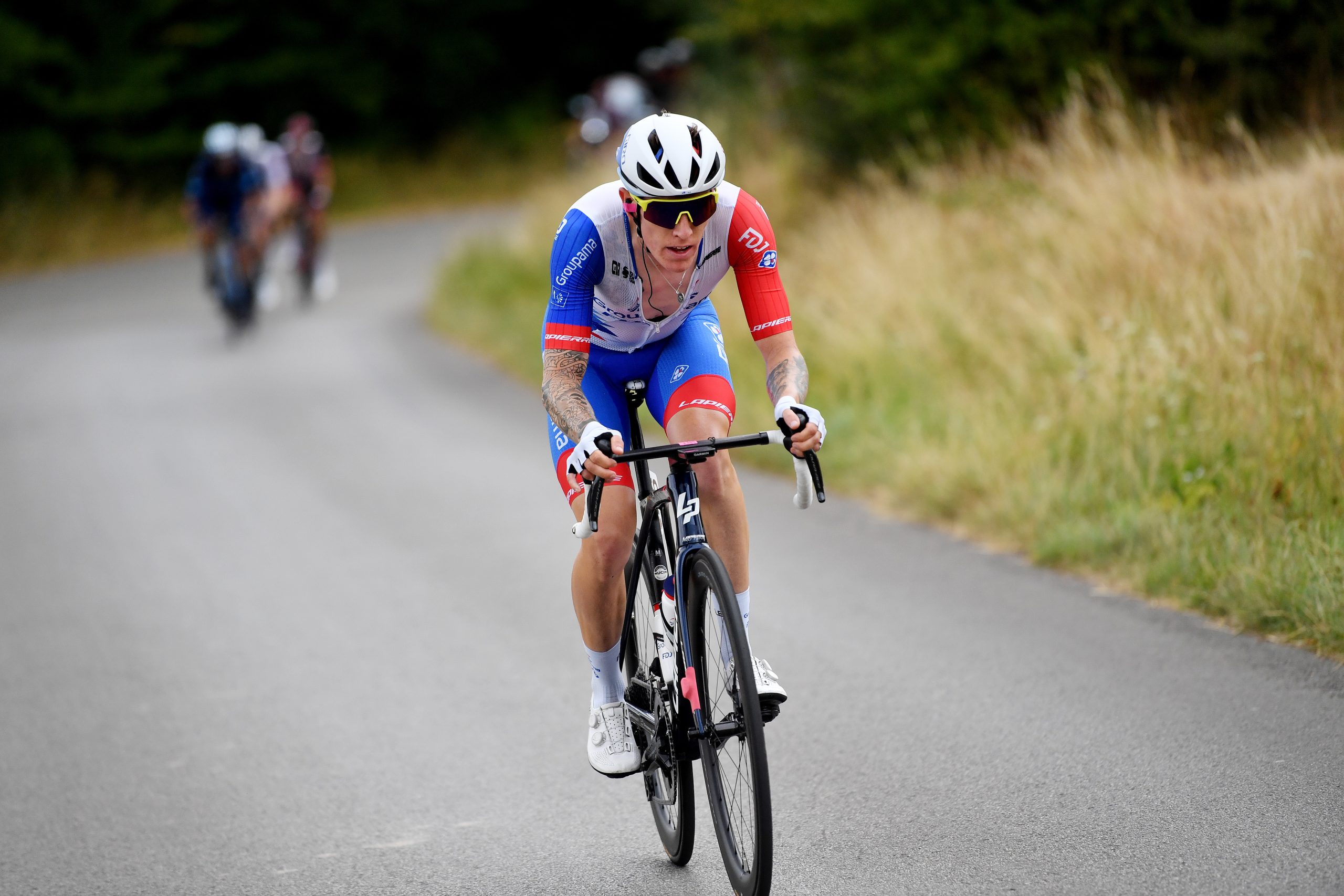 Jake Stewart s’enfuit à son tour