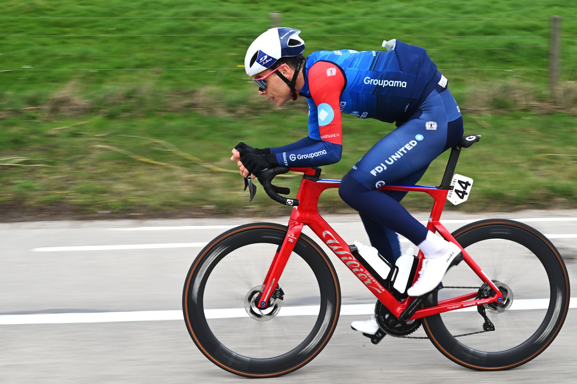 Johan Jacobs tente le pari de l’échappée - Équipe Cycliste Groupama-FDJ ...